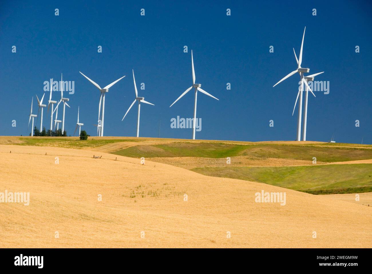 Wind turbine, Columbia County, Washington Stock Photo - Alamy