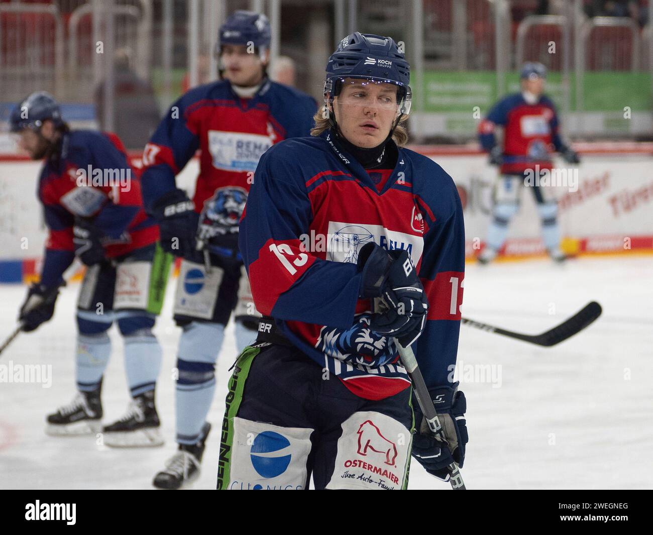 Mario Zimmermann (Straubing Tigers, #13) dreht noch eine Runde ...