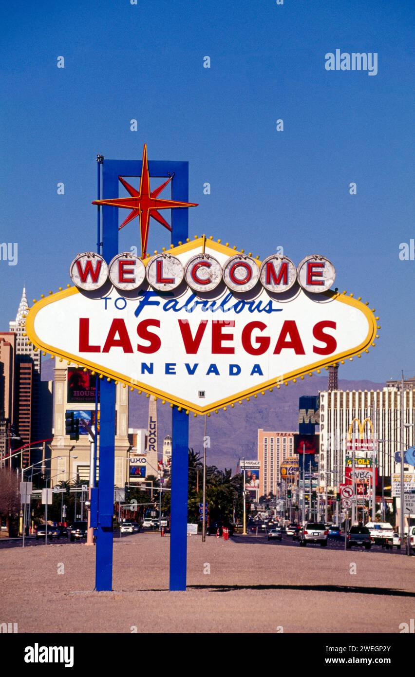 The famous old 'Welcome' sign, circa mid-90's, Las Vegas, Nevada Stock ...