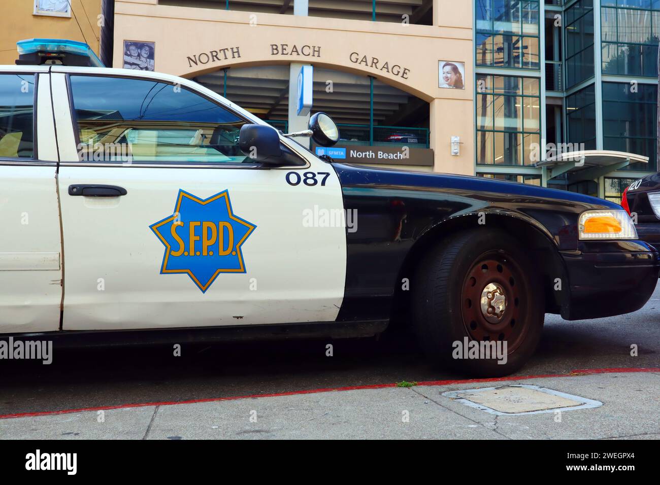Sfpd police car hi-res stock photography and images - Alamy