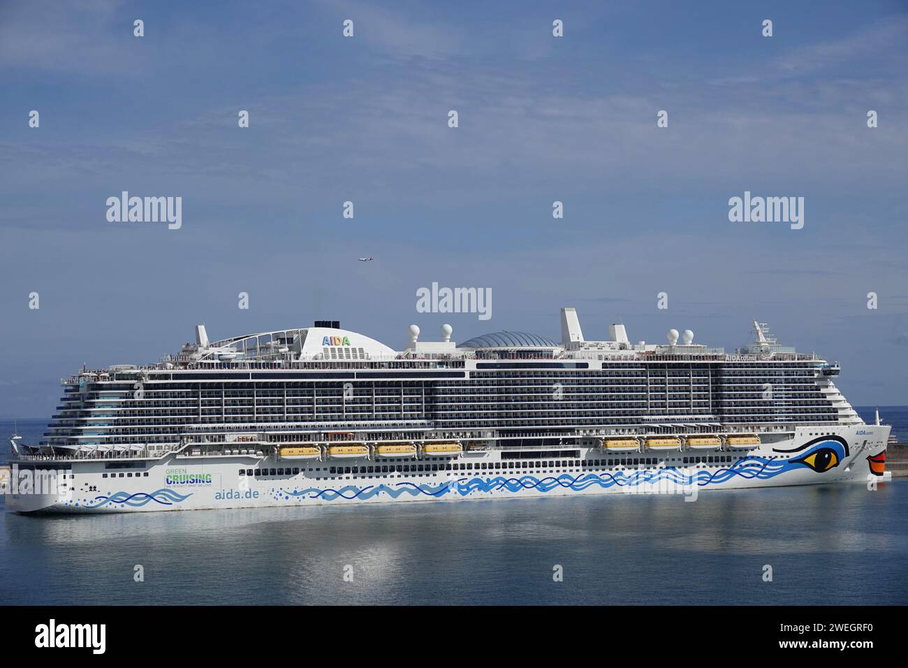 Aidacosma cruise ship aida hi-res stock photography and images - Alamy
