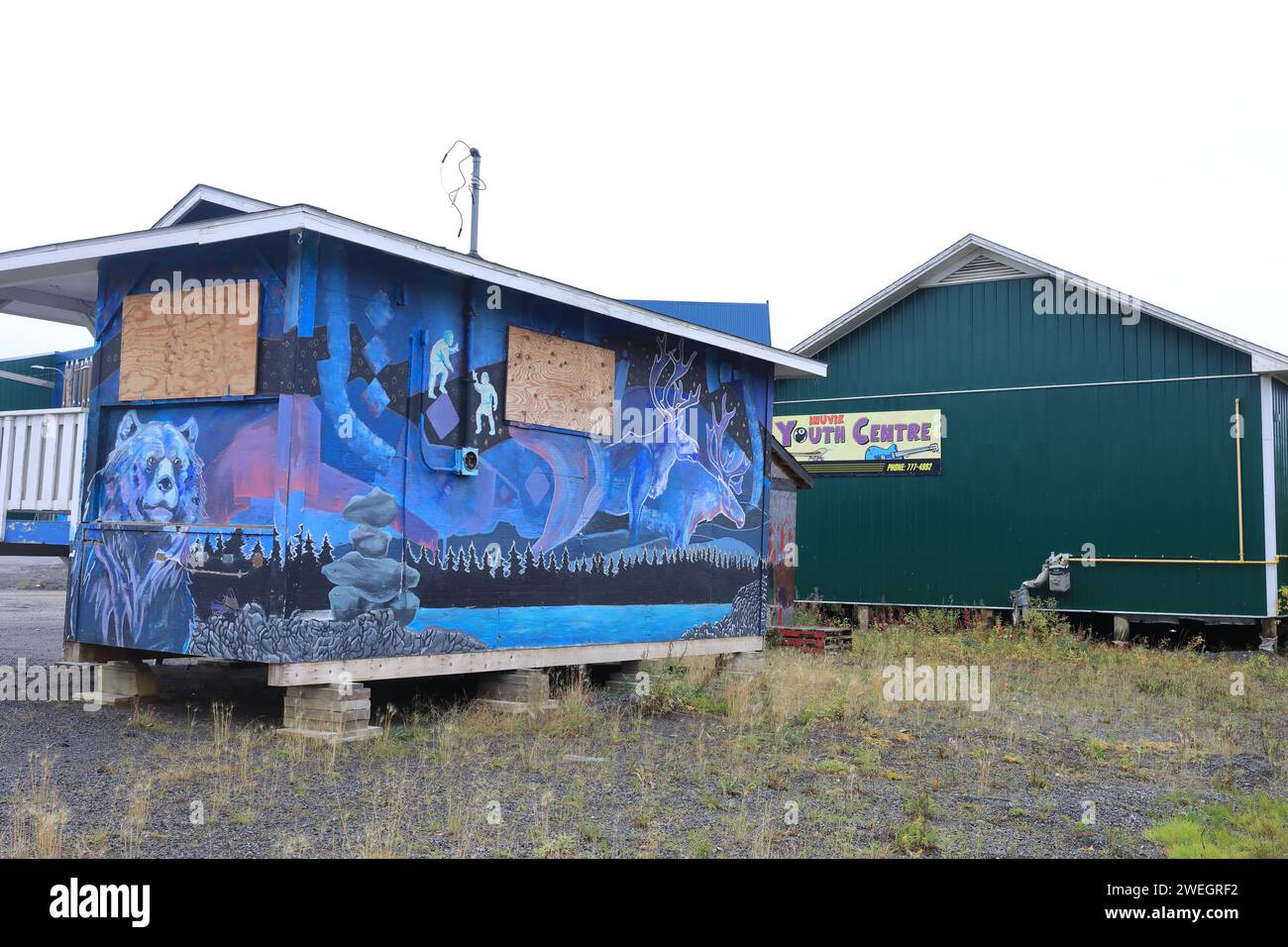 Inuvik houses hi-res stock photography and images - Alamy