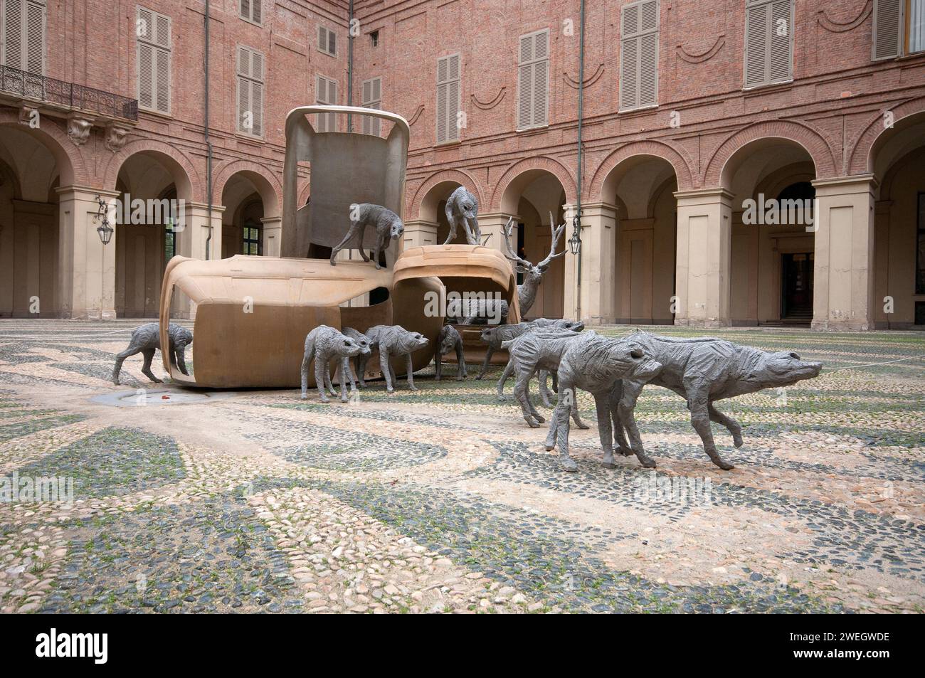 Metal sculpture "Analgesia" (by Paolo Grassino), courtyard of the Royal ...
