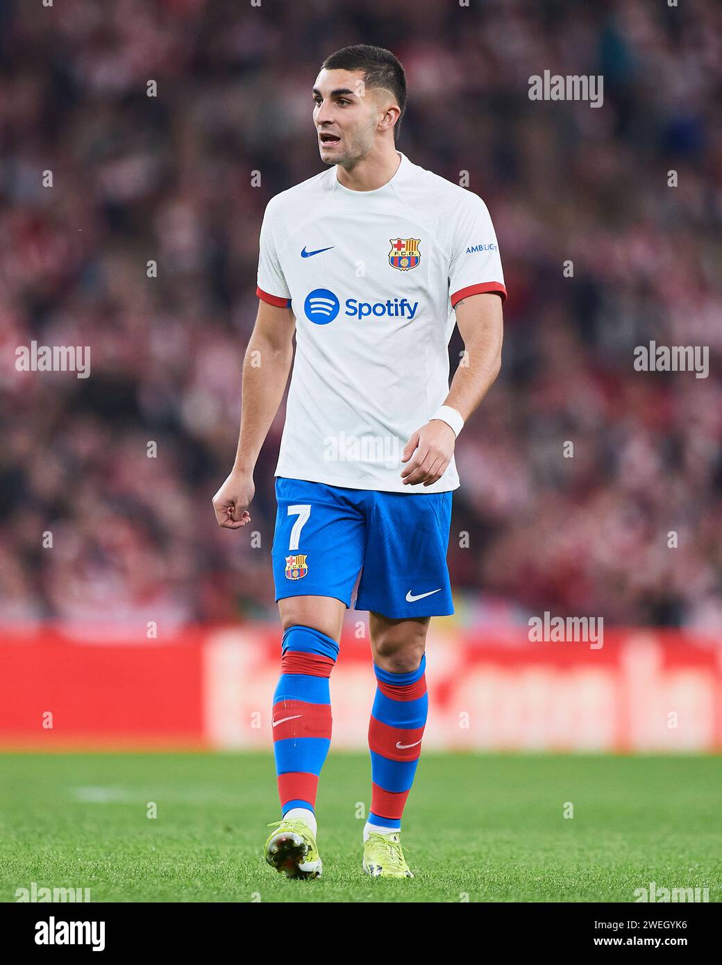 Ferran Torres of FC Barcelona looks on during the Copa El Rey Round of ...