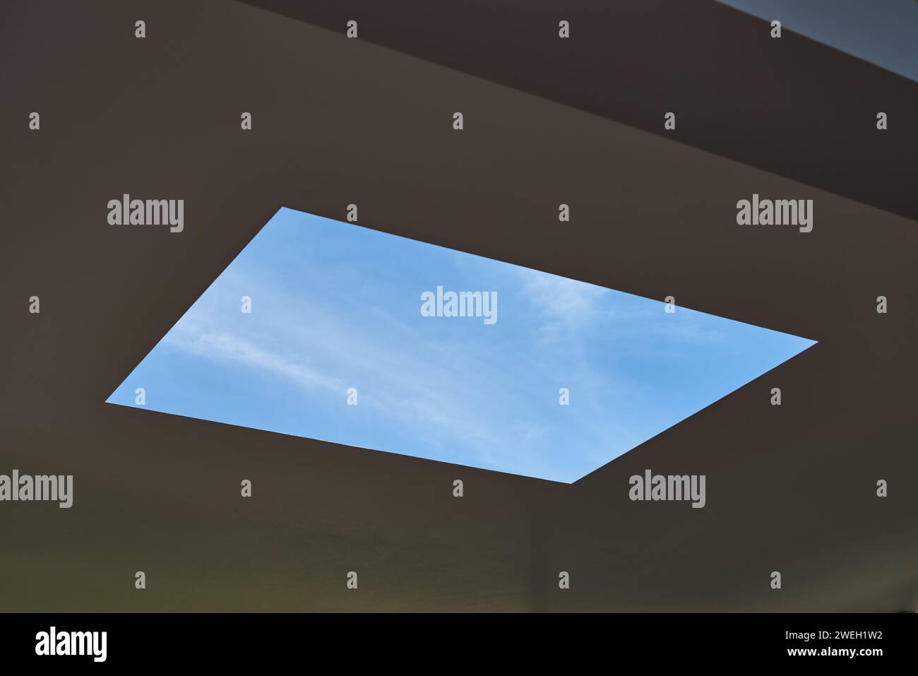 Skylight in kitchen hi-res stock photography and images - Alamy