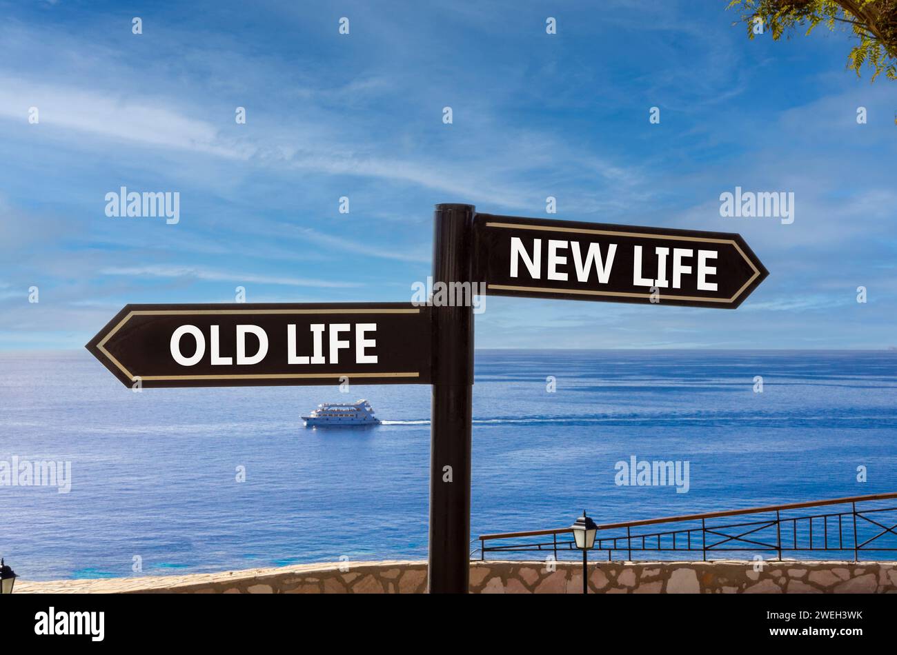 New or old life symbol. Concept word New life Old life on beautiful ...