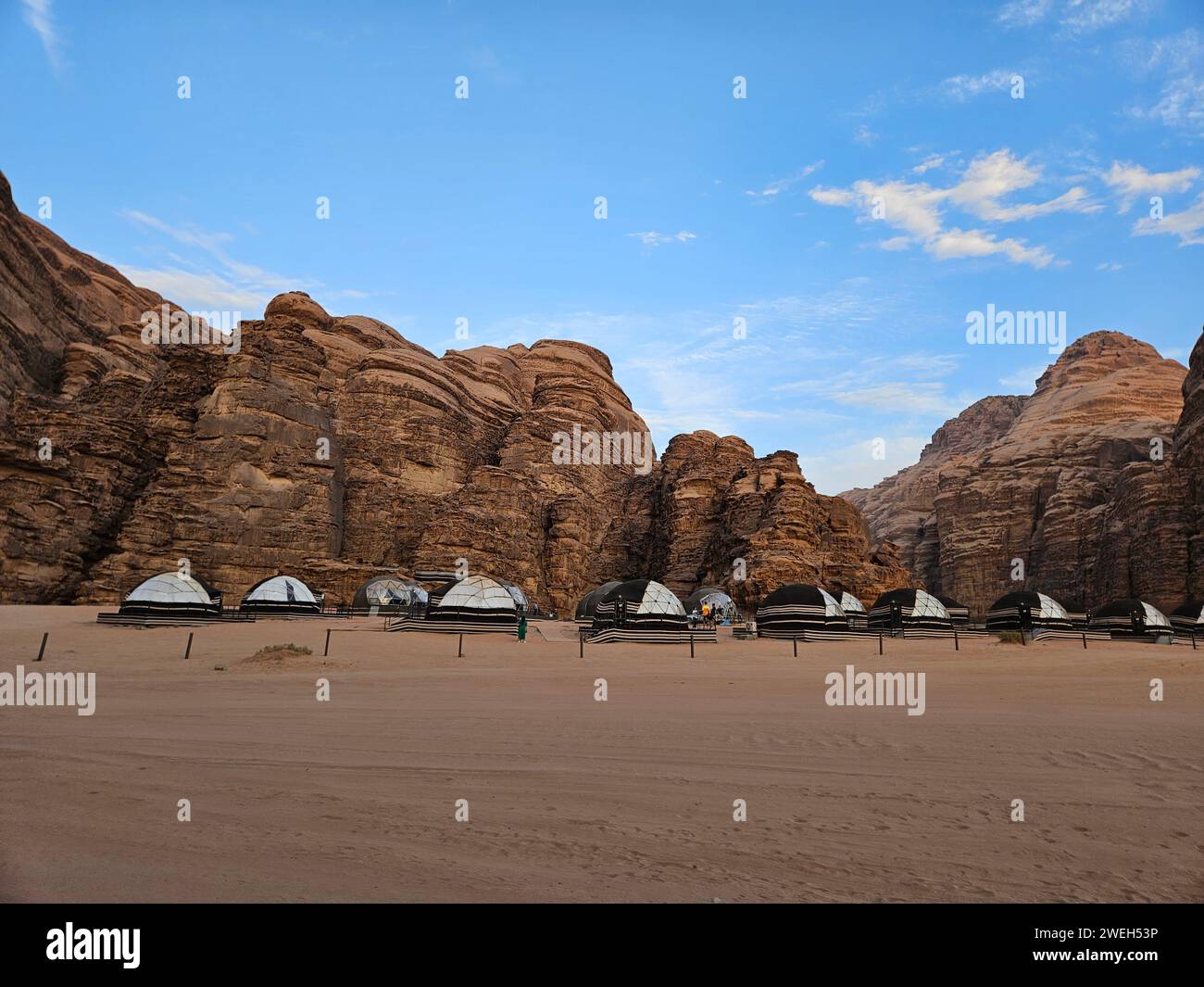 A Beautiful glamping tents hotel in the middle of Wadi Rum desert in ...