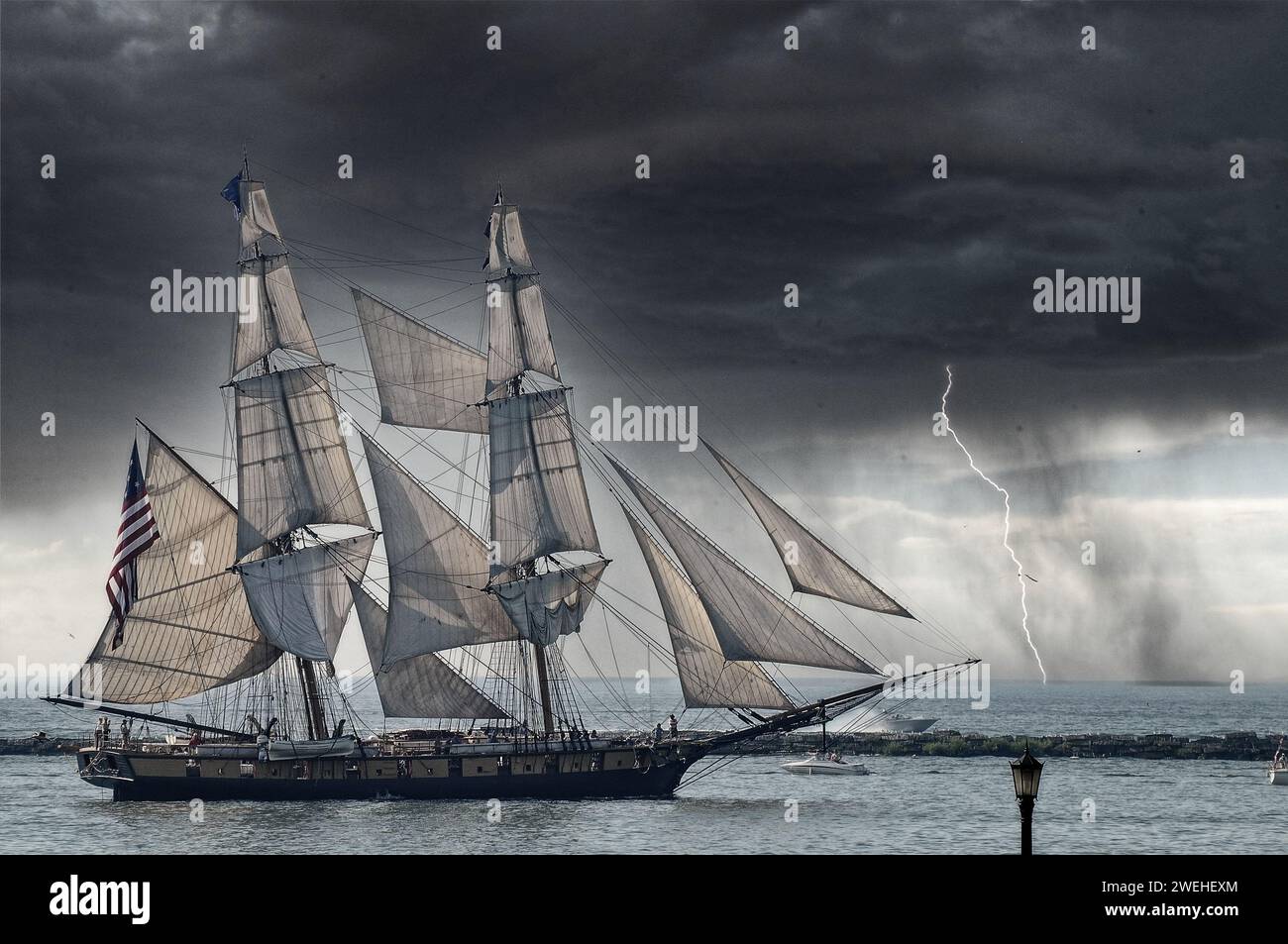 he U.S. brig Niagara (1988 reconstruction) sails in the 2010 Cleveland ...