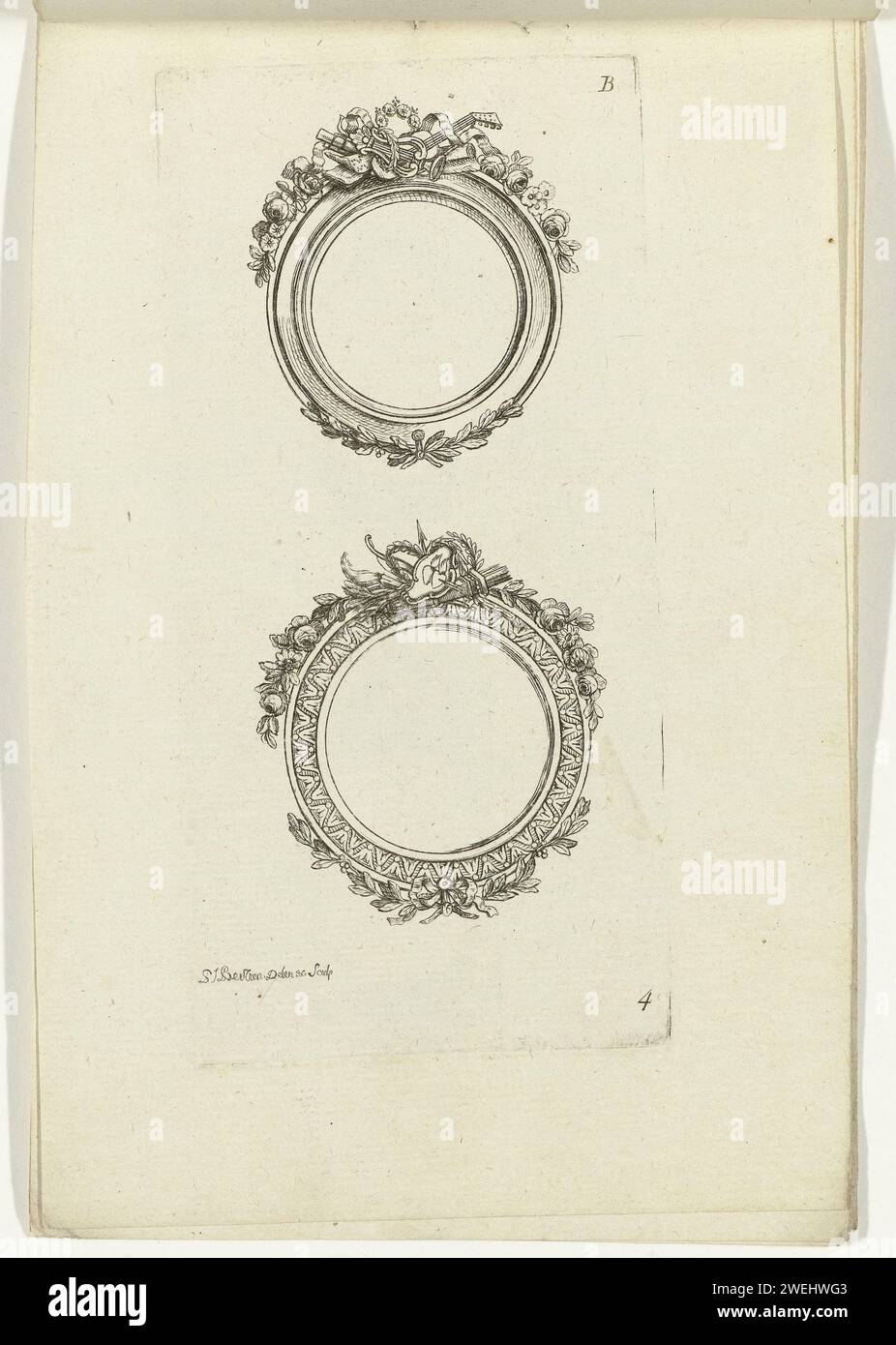 Decorative circular frame musical hi-res stock photography and images ...