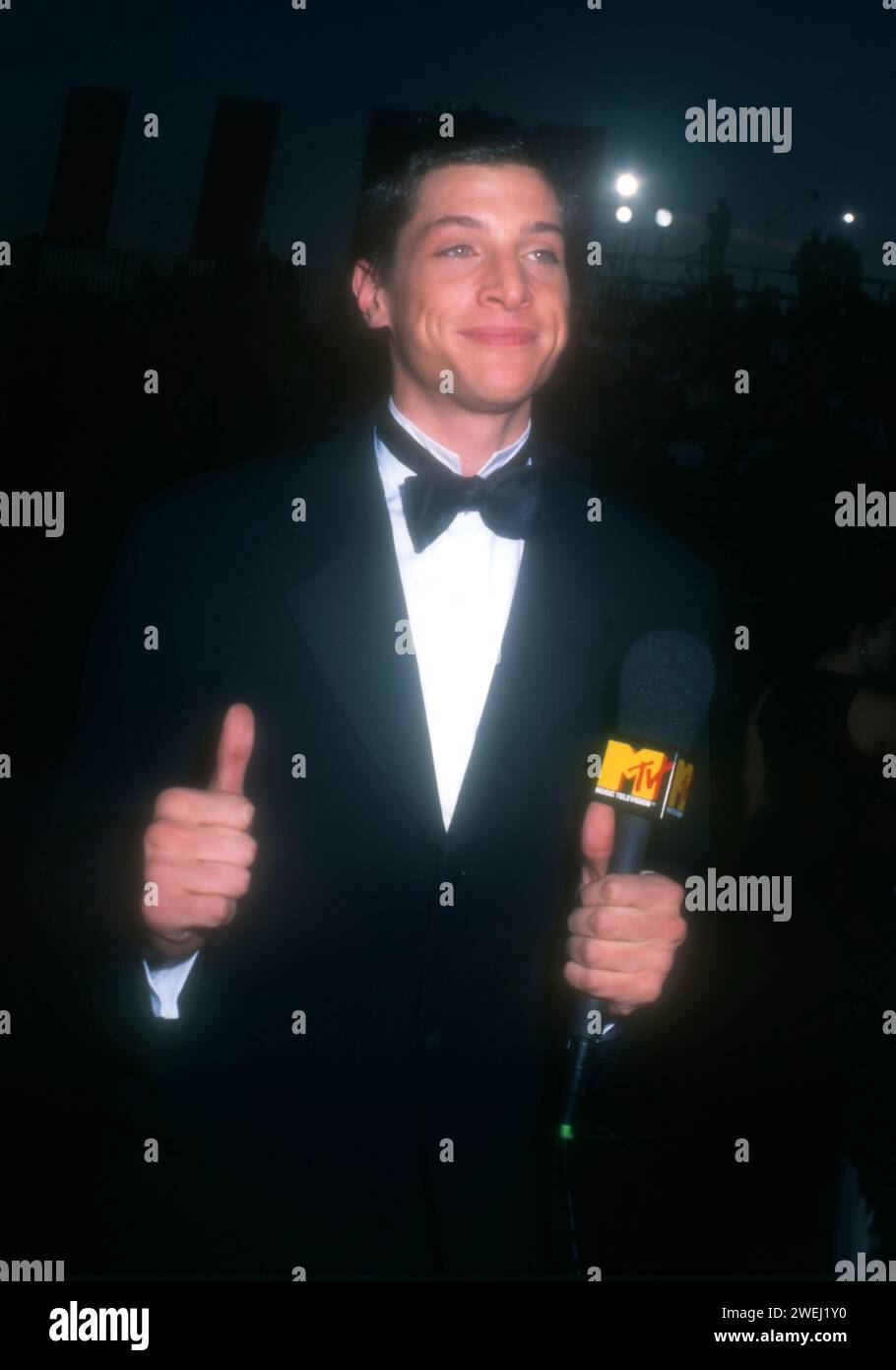 Los Angeles, California, USA 14th December 1996 Actor Simon Rex attends ...