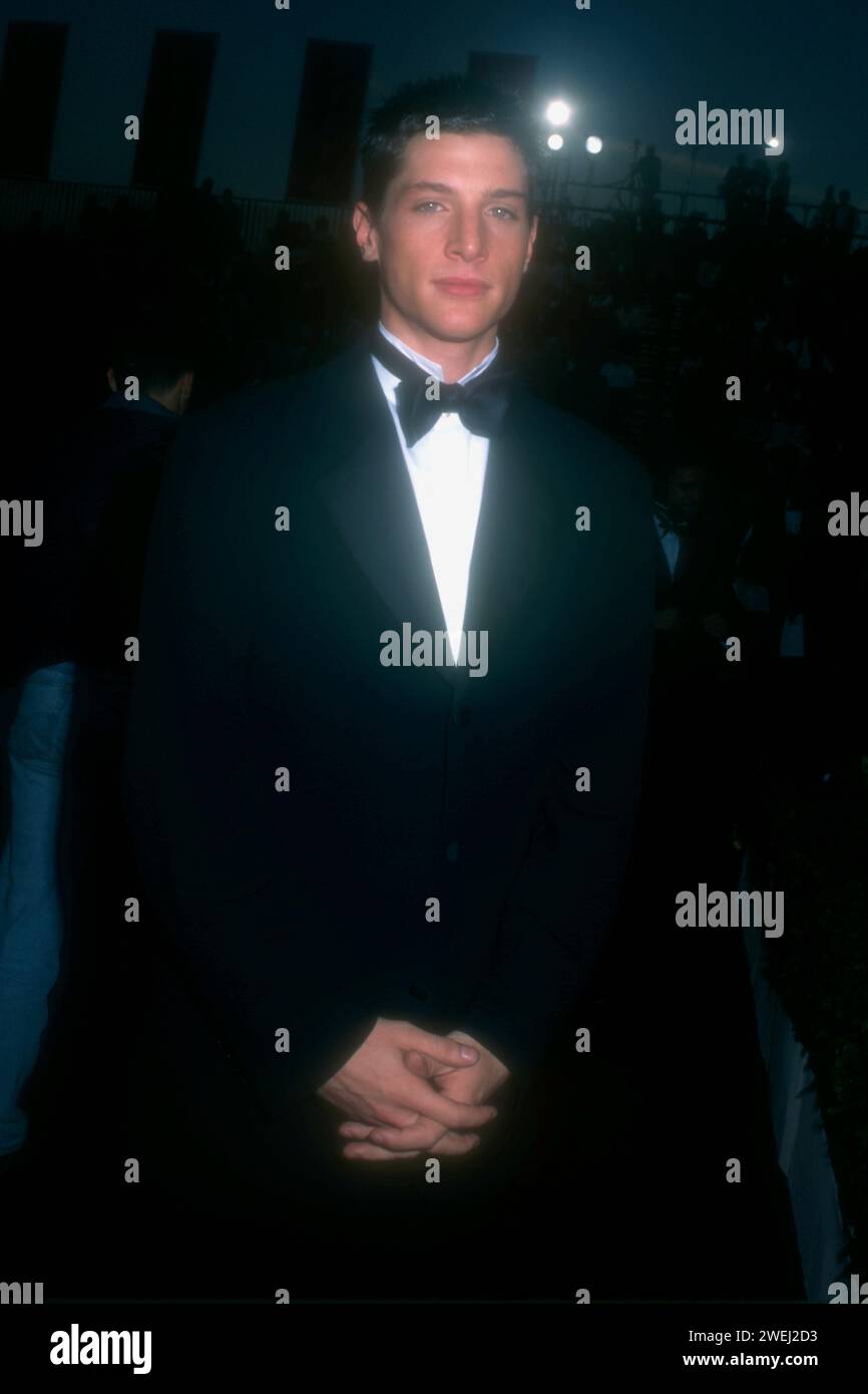 Los Angeles, California, USA 14th December 1996 Actor Simon Rex attends ...