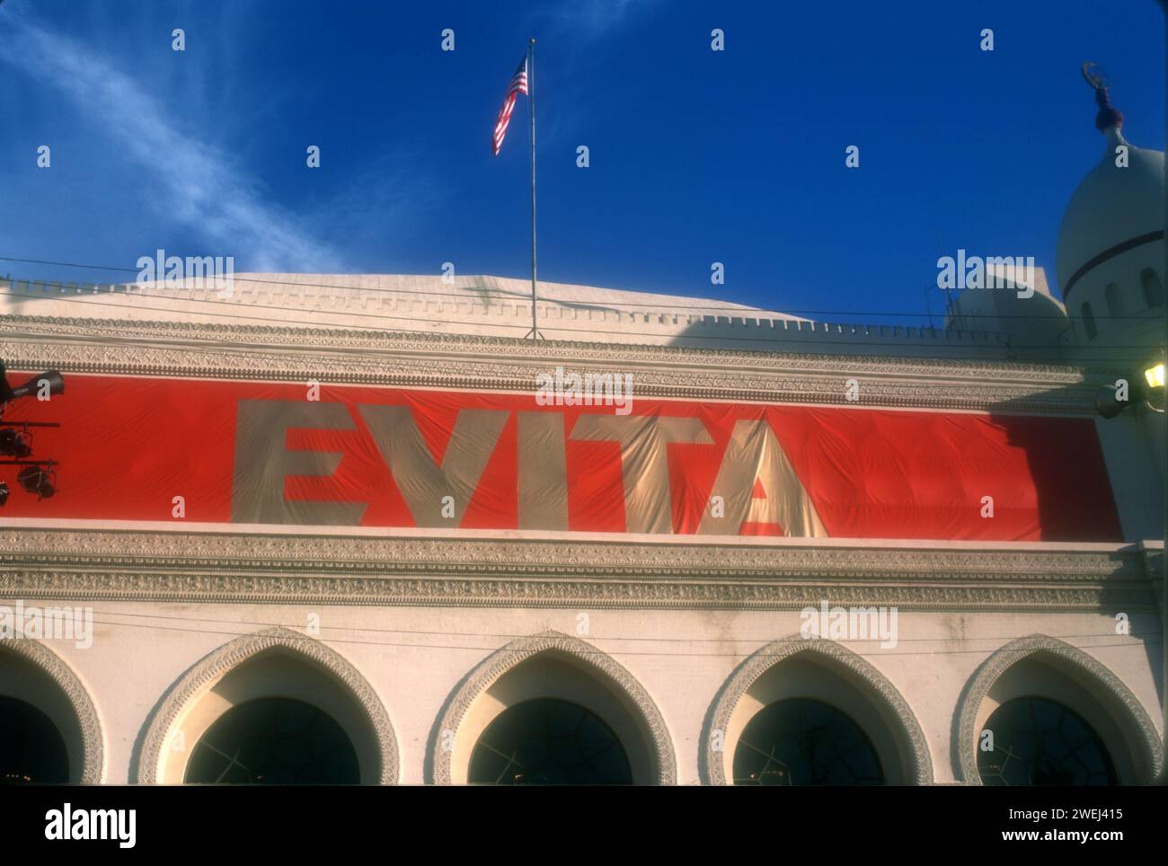 Los Angeles, California, USA 14th December 1996 Walt Disney StudioÕs ...