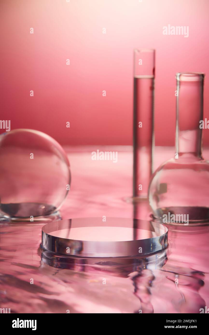 Glass erlenmeyer boiling liquid water hi-res stock photography and ...