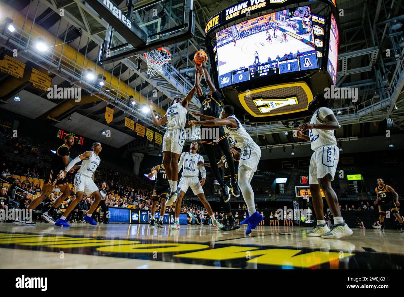 Georgia southern basketball hi-res stock photography and images - Alamy