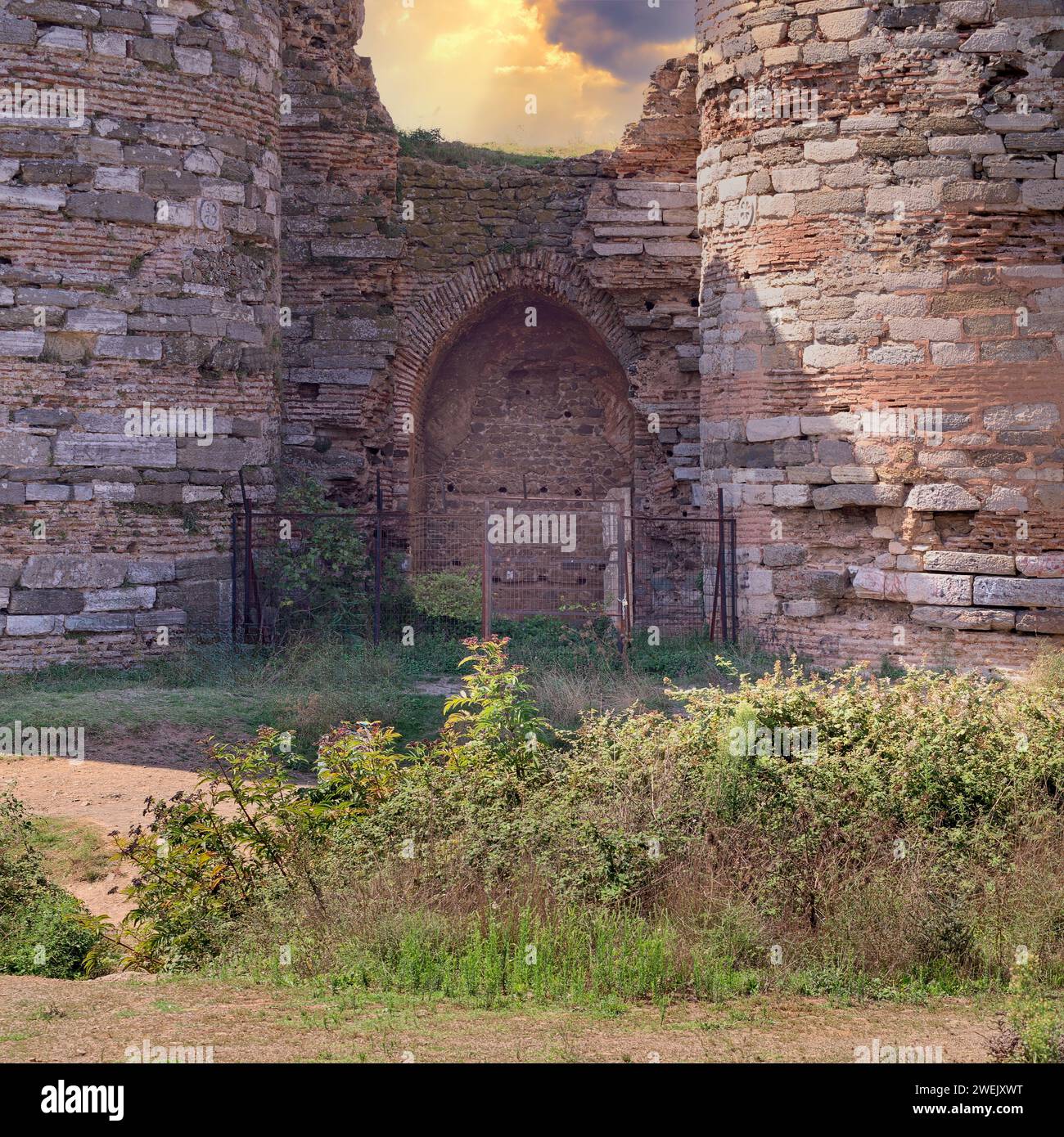 Yoros castle in anadolu kavagi hi-res stock photography and images - Alamy