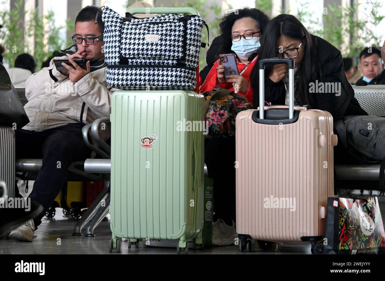 HANDAN, CHINA - JANUARY 26, 2024 - Passengers wait at the waiting hall ...