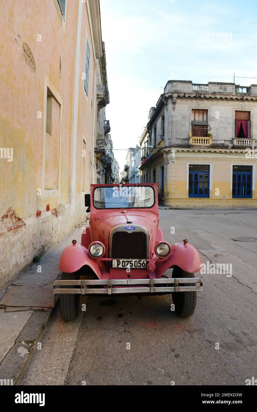 A Ford Model A ( late 1920's ) in Havana, Cuba Stock Photo - Alamy
