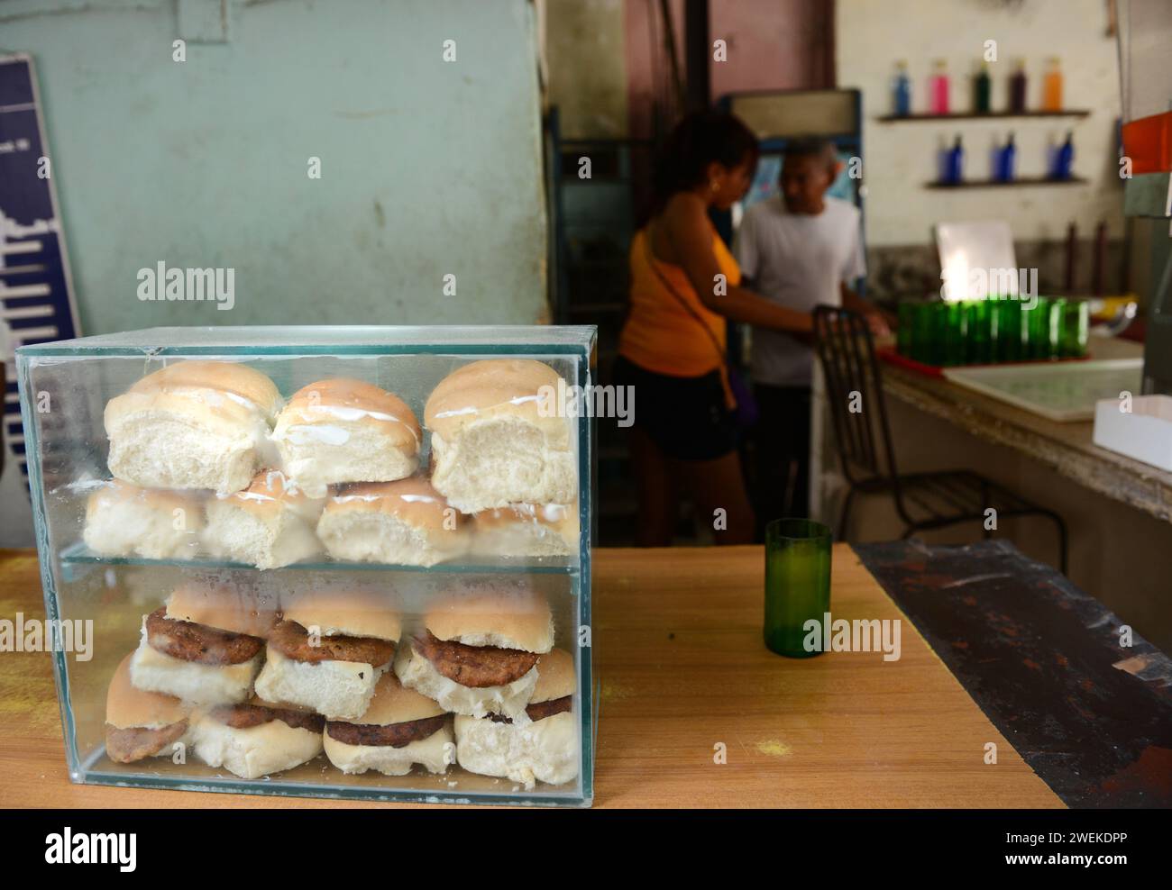 Snack shop hi-res stock photography and images - Alamy