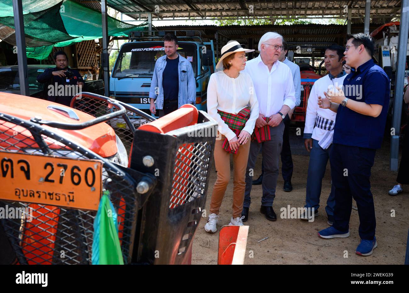Ubon Ratchathani, Thailand. 26th Jan, 2024. Federal President Frank ...
