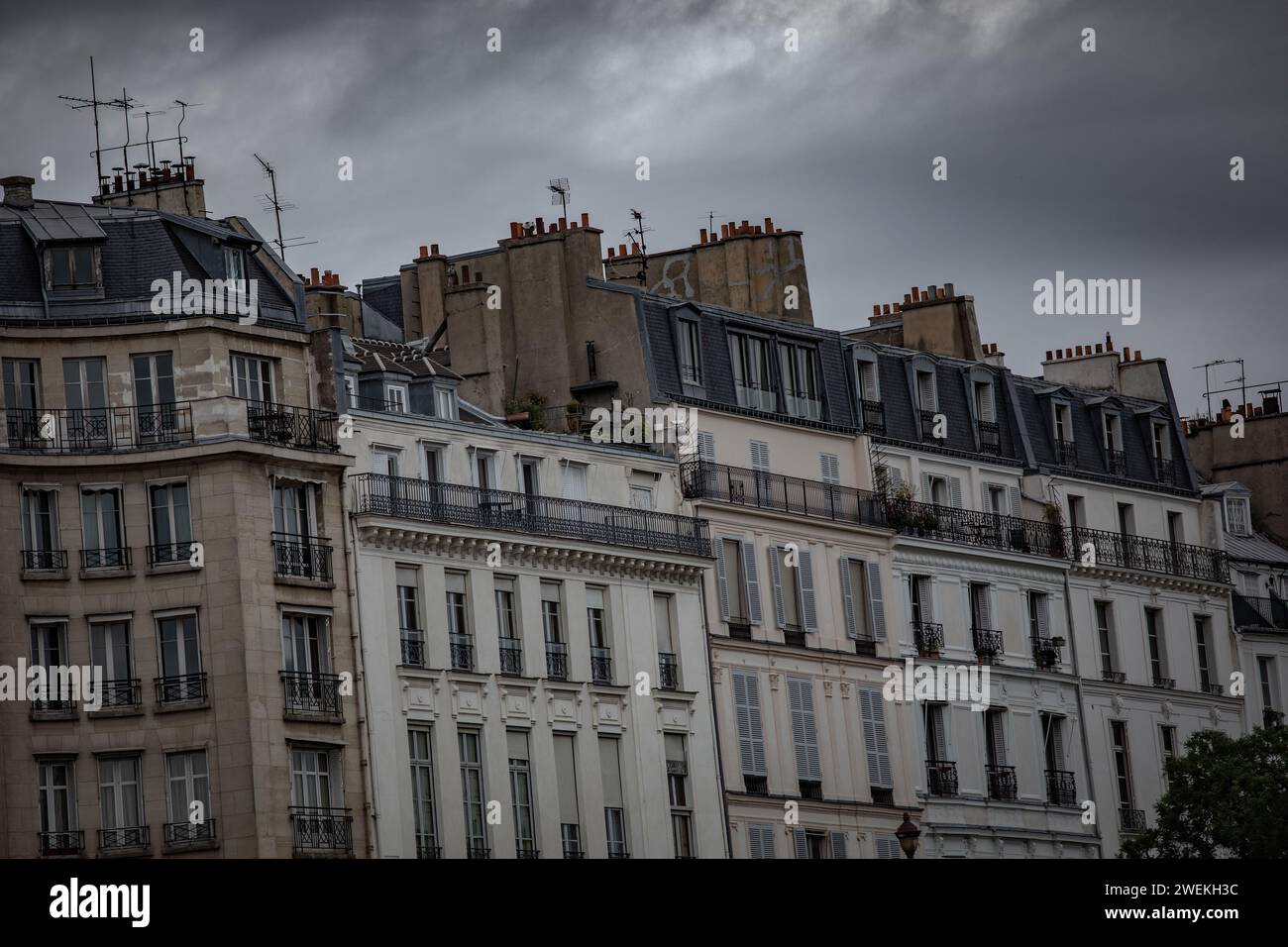 Stunning modern architecture hi-res stock photography and images - Alamy