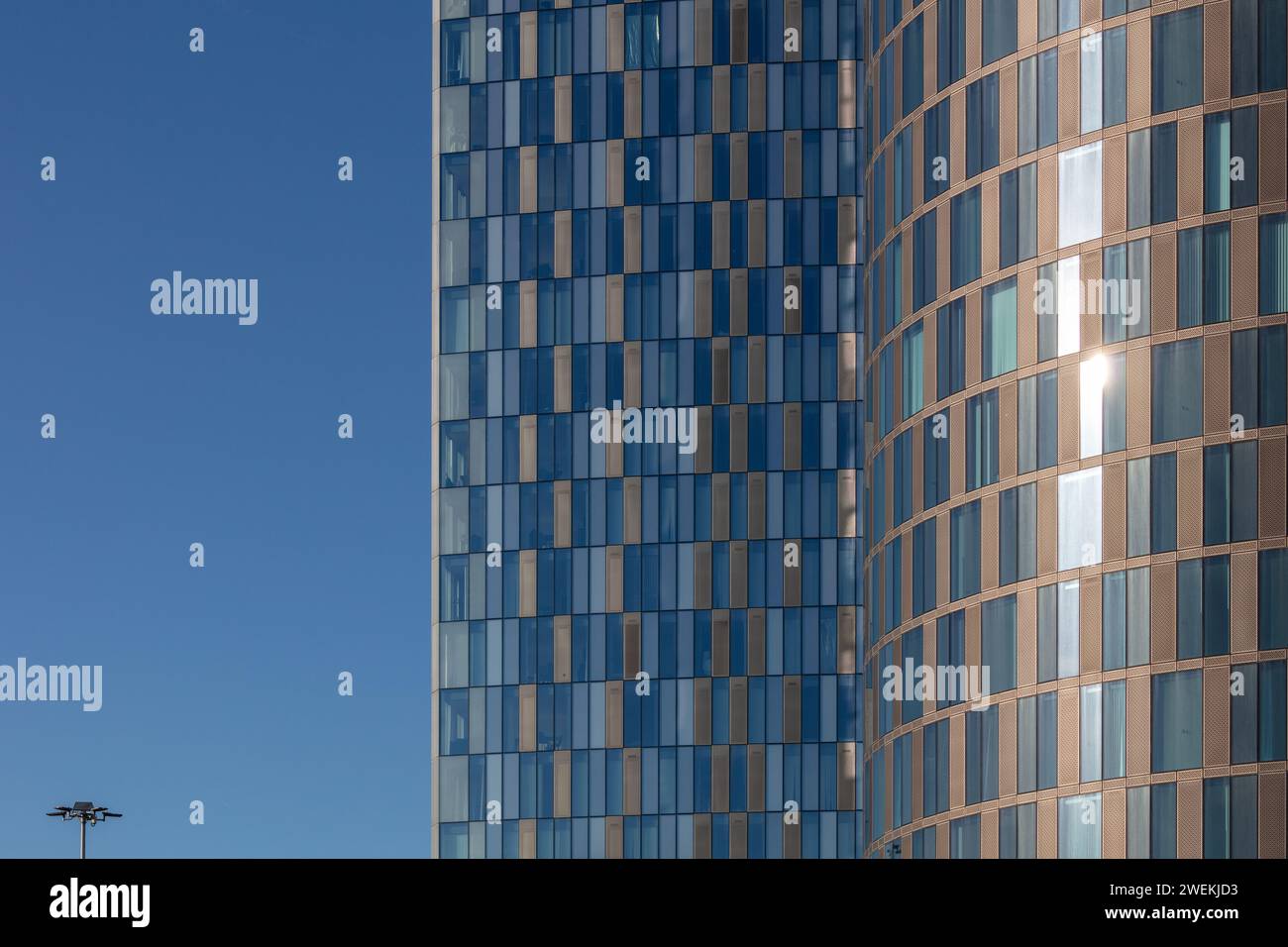 Blade architecture hi-res stock photography and images - Alamy