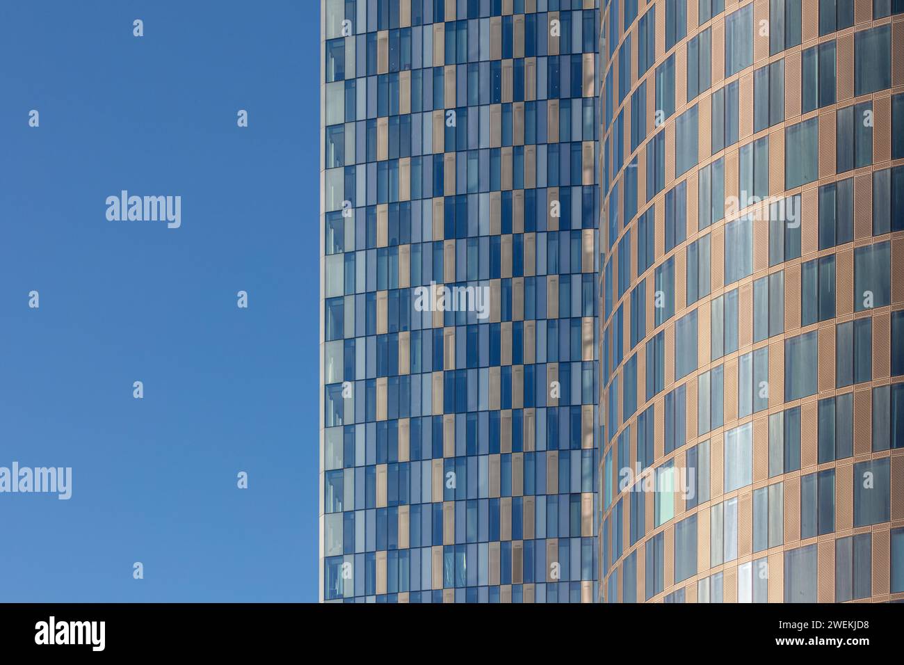 Blade architecture hi-res stock photography and images - Alamy