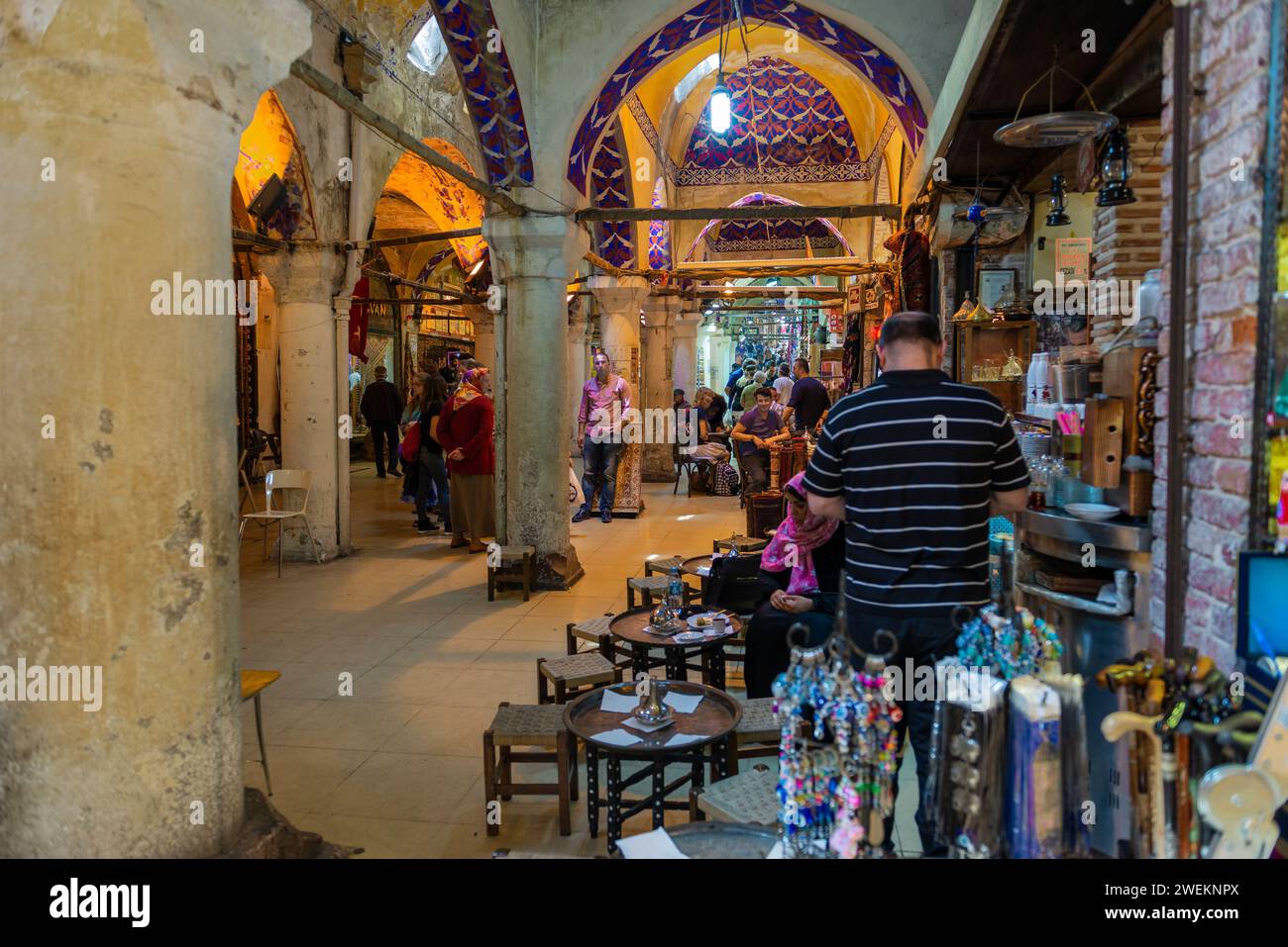Inside the Grand Bazaar in Istanbul Stock Photo - Alamy