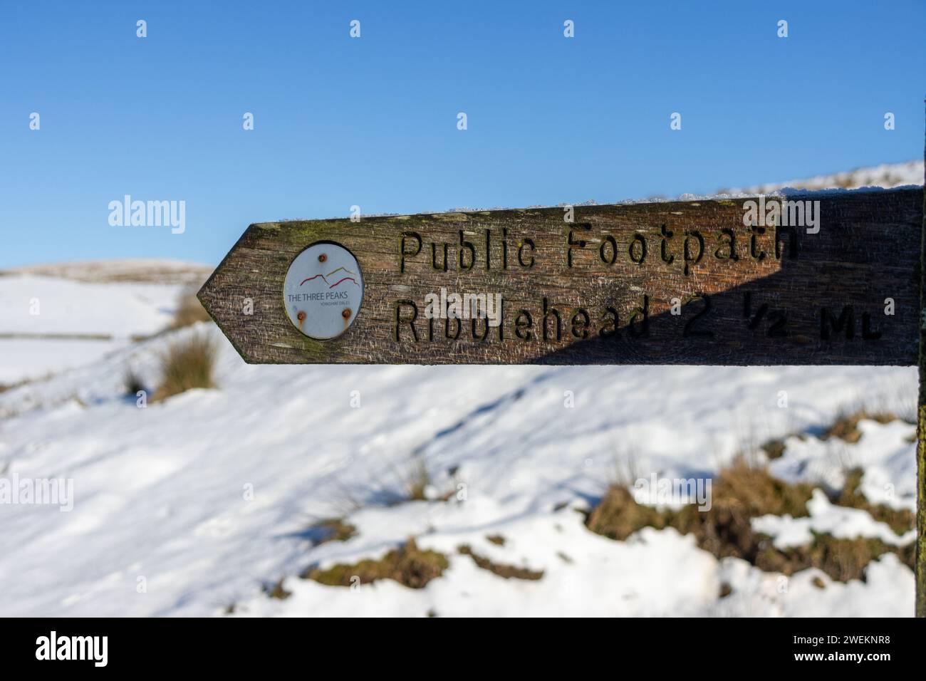 Yorkshire three peaks sign hi-res stock photography and images - Alamy