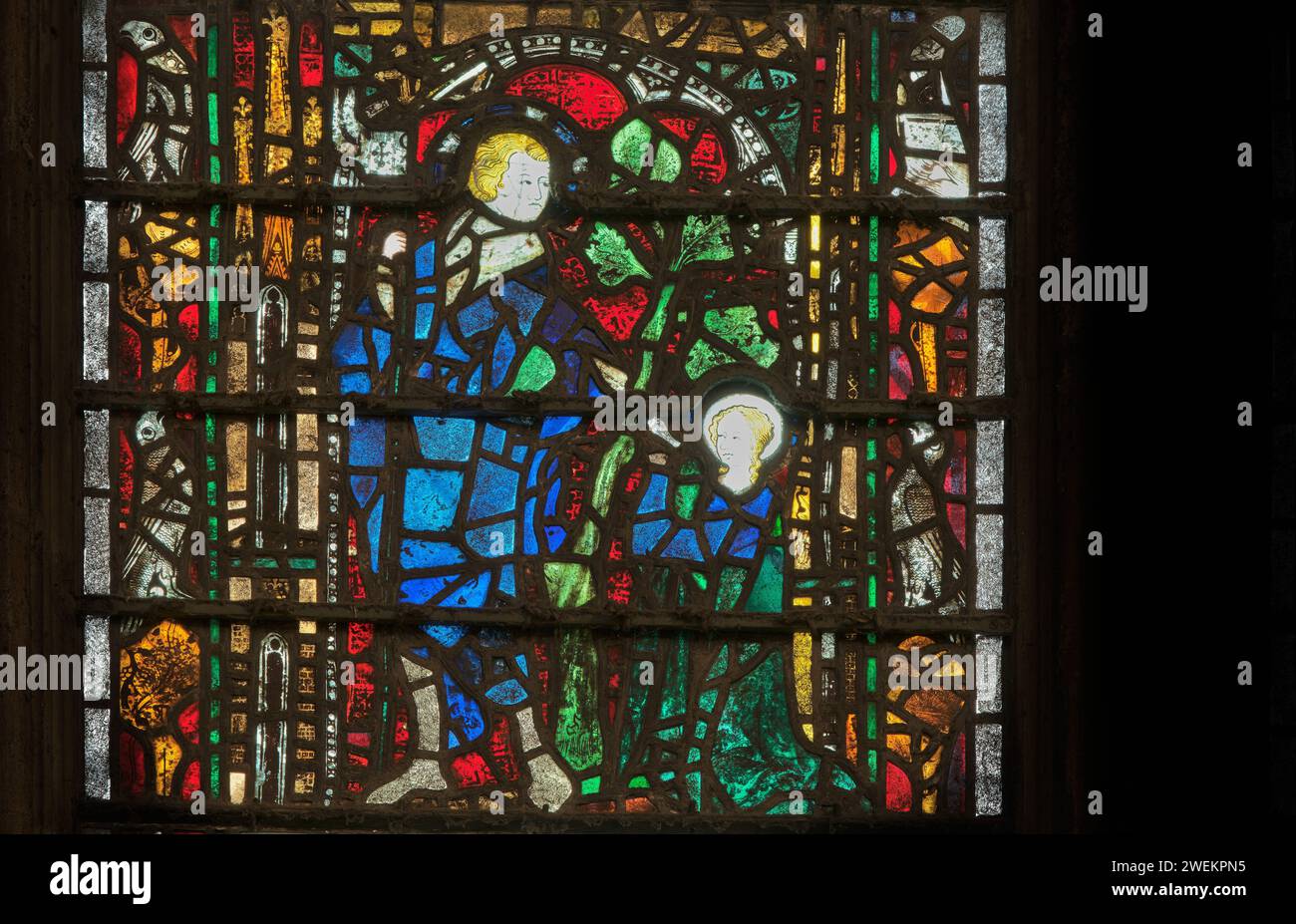 Medieval stained glass window hi-res stock photography and images - Alamy