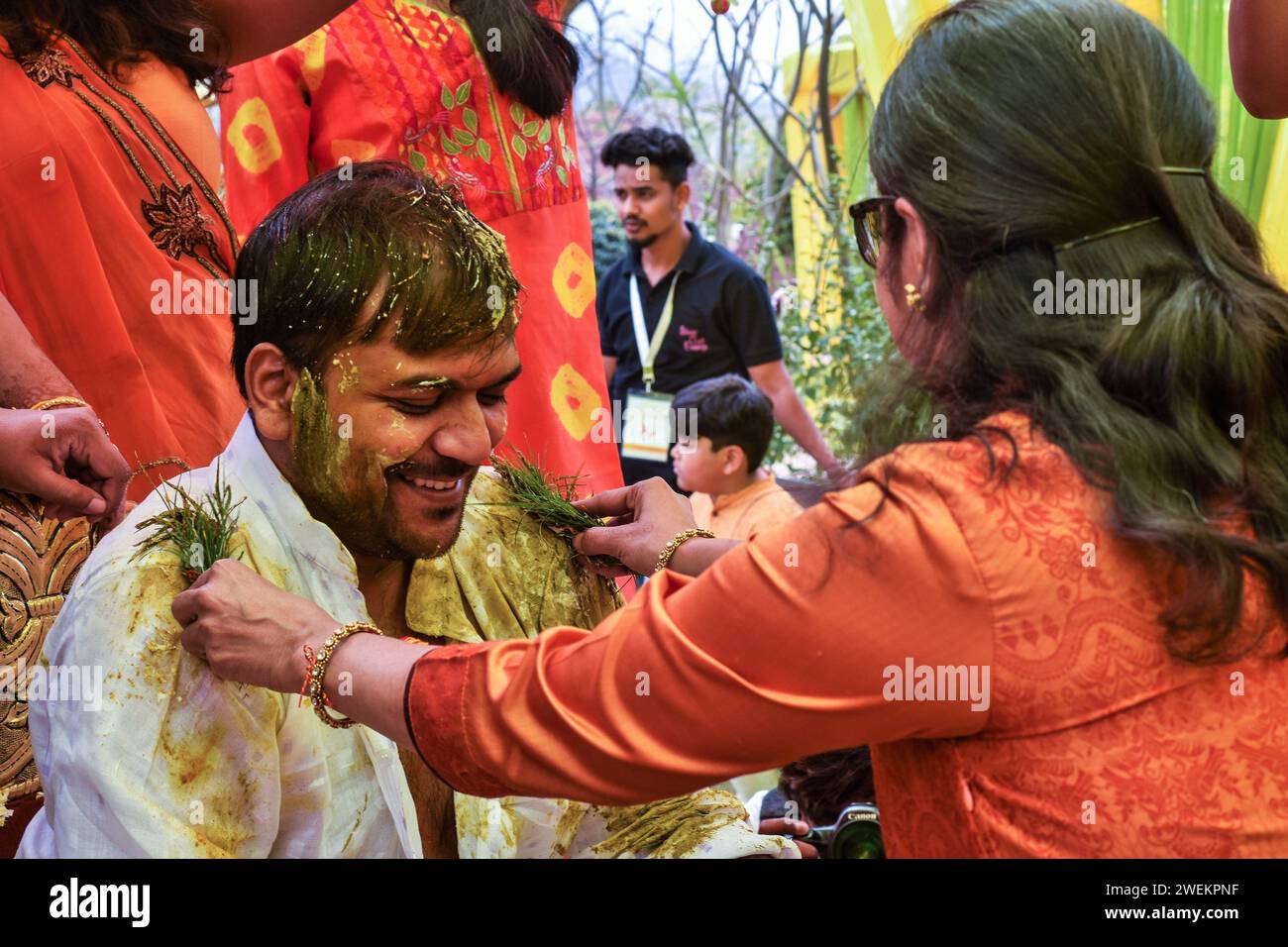 Indian wedding, Haldi ceremony, bridegroom applying turmeric, India, MR ...