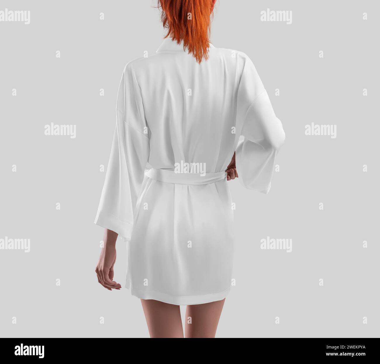 Short kimono hi-res stock photography and images - Alamy