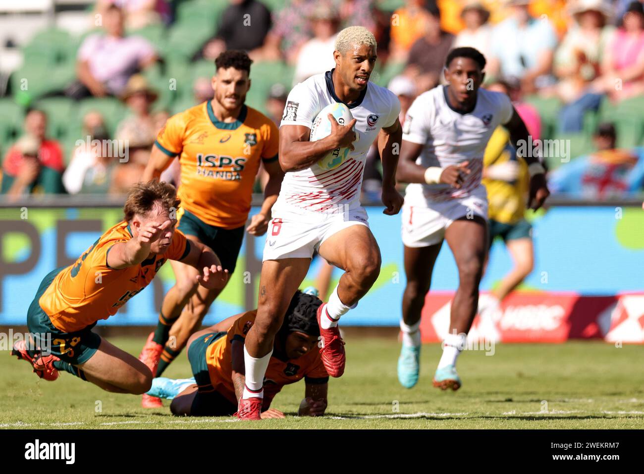 Perth, Australia. 26th Jan, 2024. Malacchi Esdale of the USA runs in ...