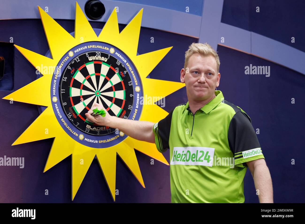 Knossi jens knossalla hi-res stock photography and images - Alamy