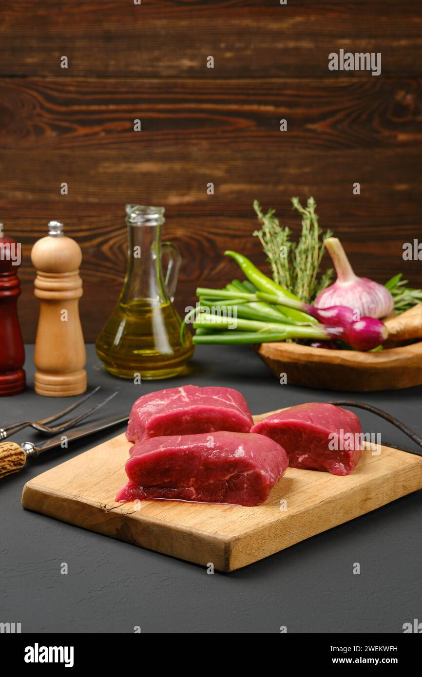 Juicy beef fillet hi-res stock photography and images - Alamy
