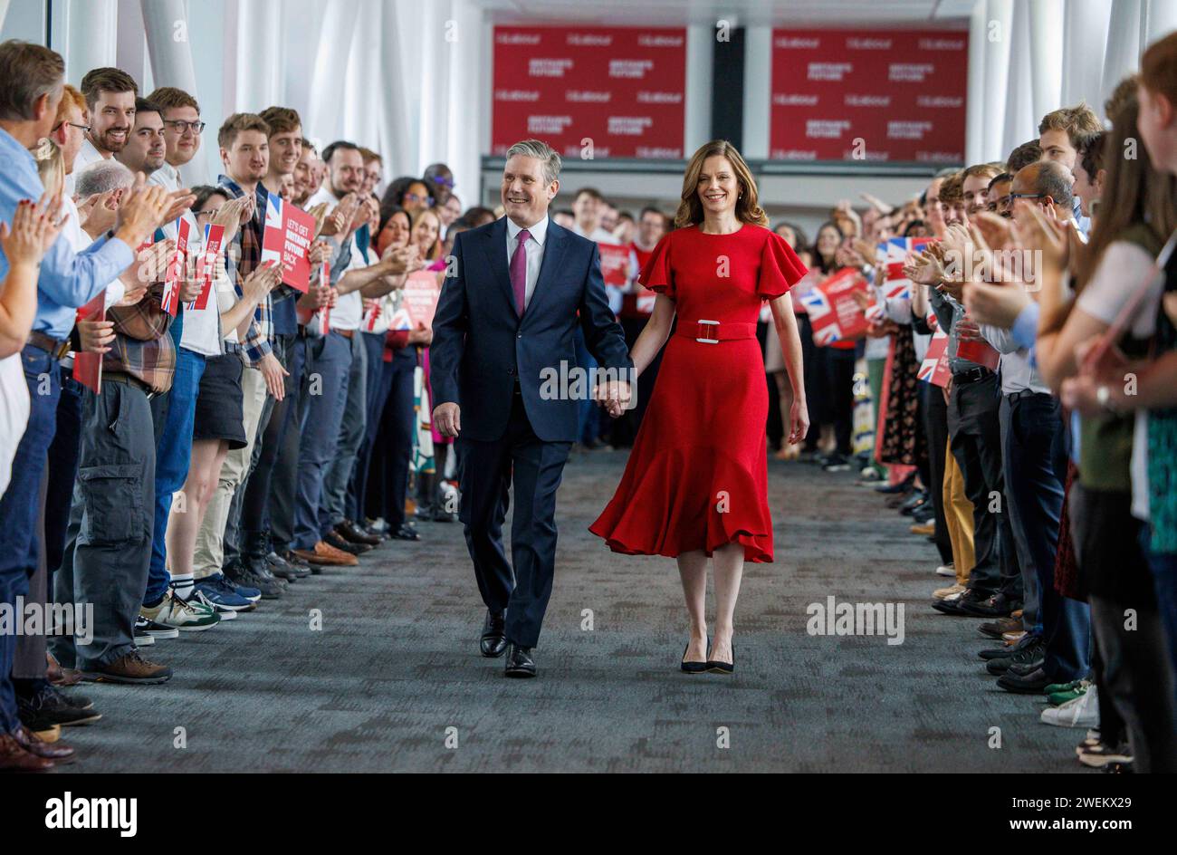 Labour Leader, Sir Keir Starmer walks with his wife, Lady Victoria ...