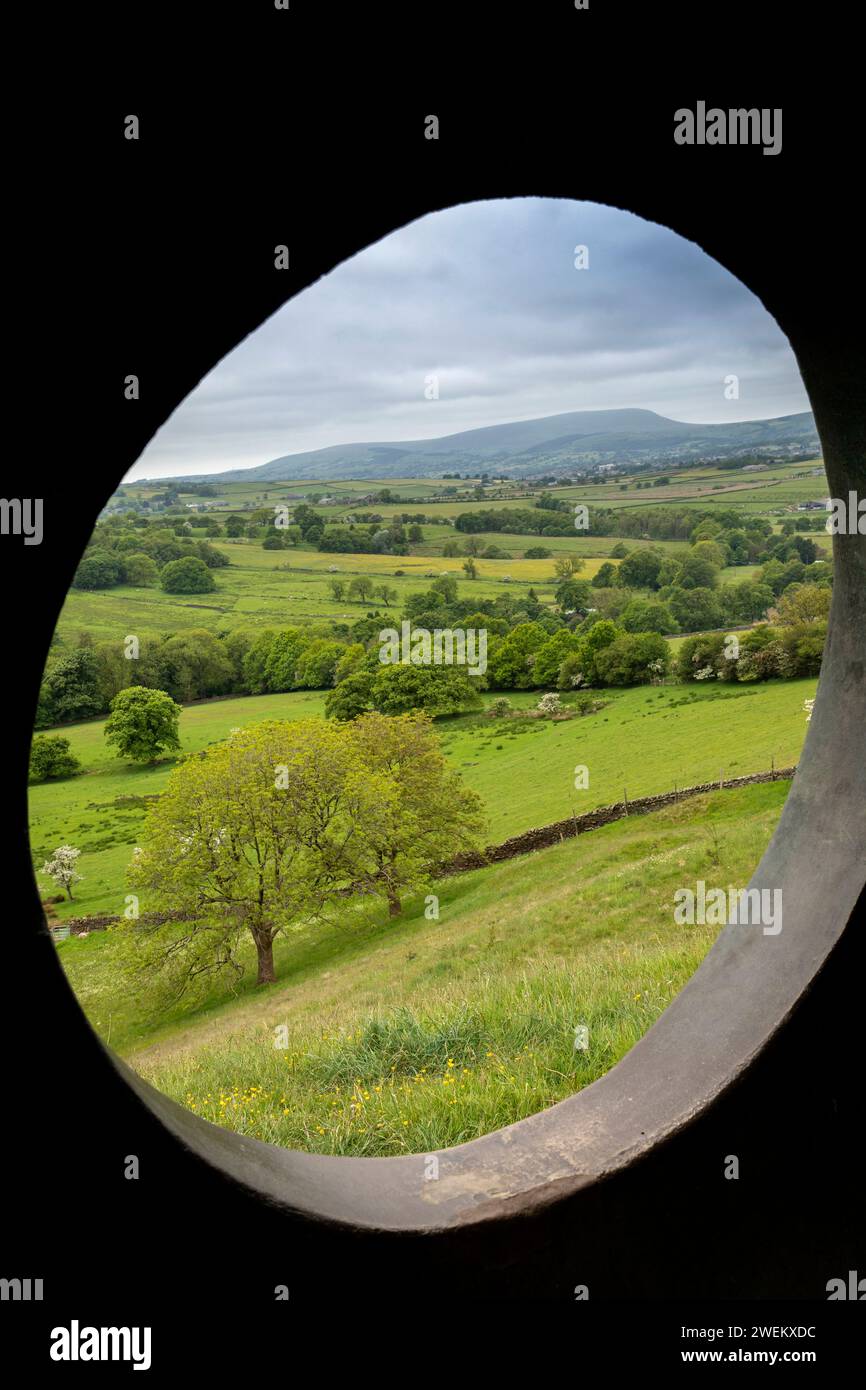UK, England, Lancashire, Colne, Laneshawbridge, view of Wycoller from ...