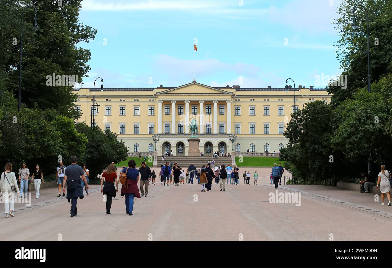 Oslo, Norway -August 18, 2023: People Walking Near Royal Palace Det ...