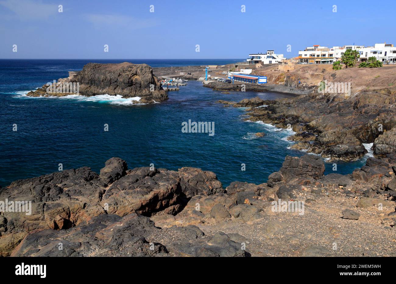 Playa Piedra surf beach, El Cotillo, Fuerteventura, Canary Islands ...