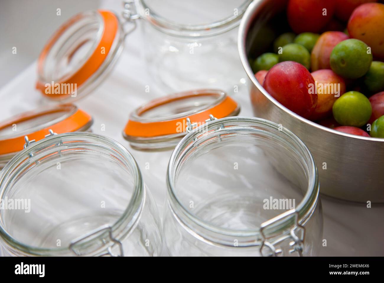 Jam making kitchen equipment hi-res stock photography and images - Alamy