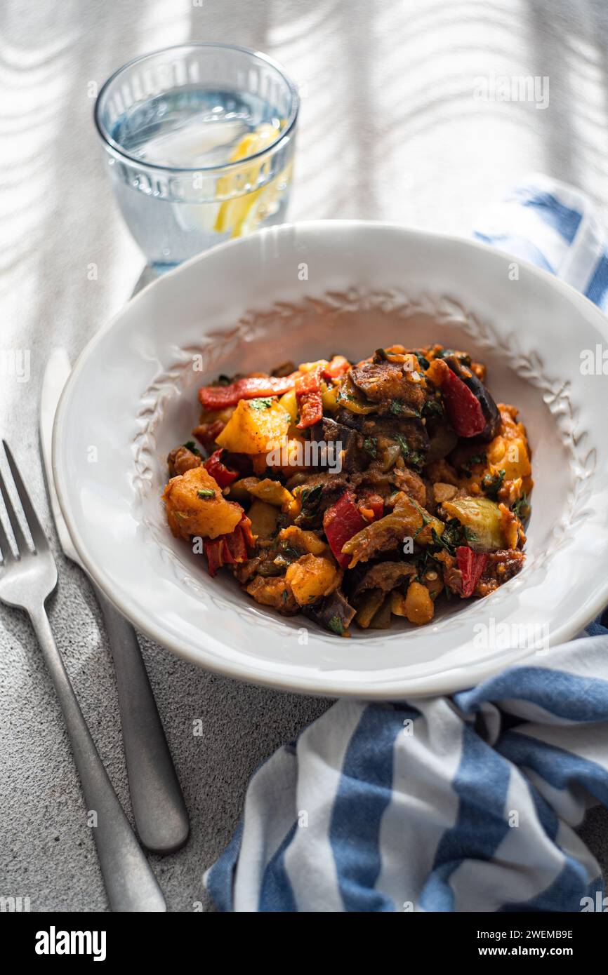 Traditional Georgian vegetable stew known Adjapsandali Stock Photo - Alamy