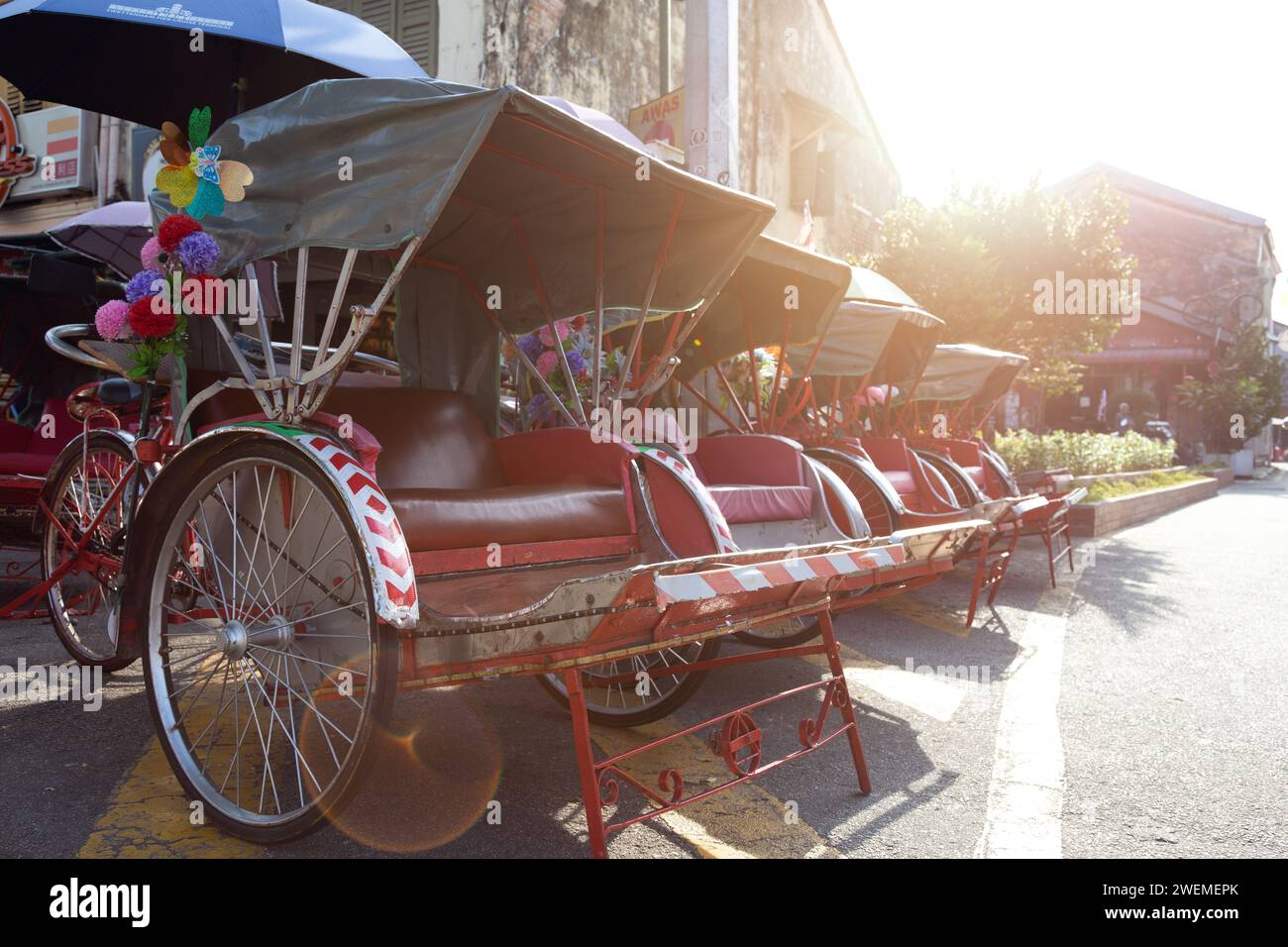 Parked rickshaws hi-res stock photography and images - Alamy
