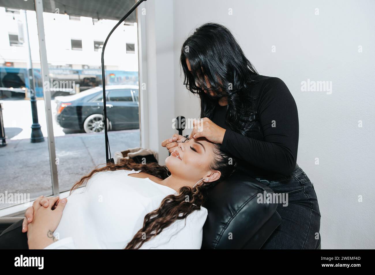 New lash set hi-res stock photography and images - Alamy