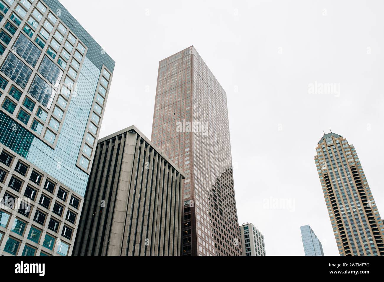 Group high rise buildings office hi-res stock photography and images ...