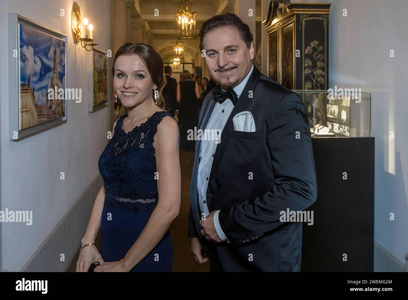 Hochzeitsausstatter und TV-Star Uwe Herrmann - Prominente kommen zum ...