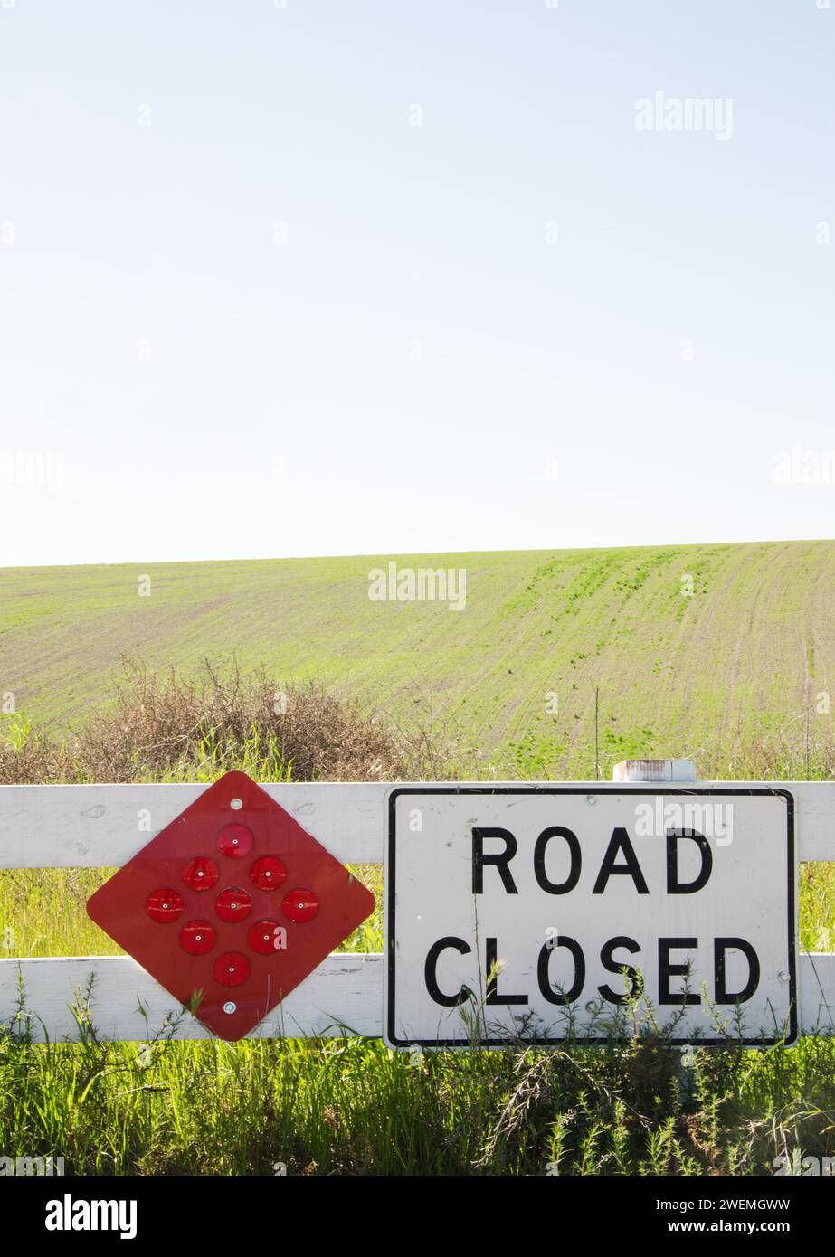 Road Closure Sign with Green Pastures in the Back Stock Photo - Alamy