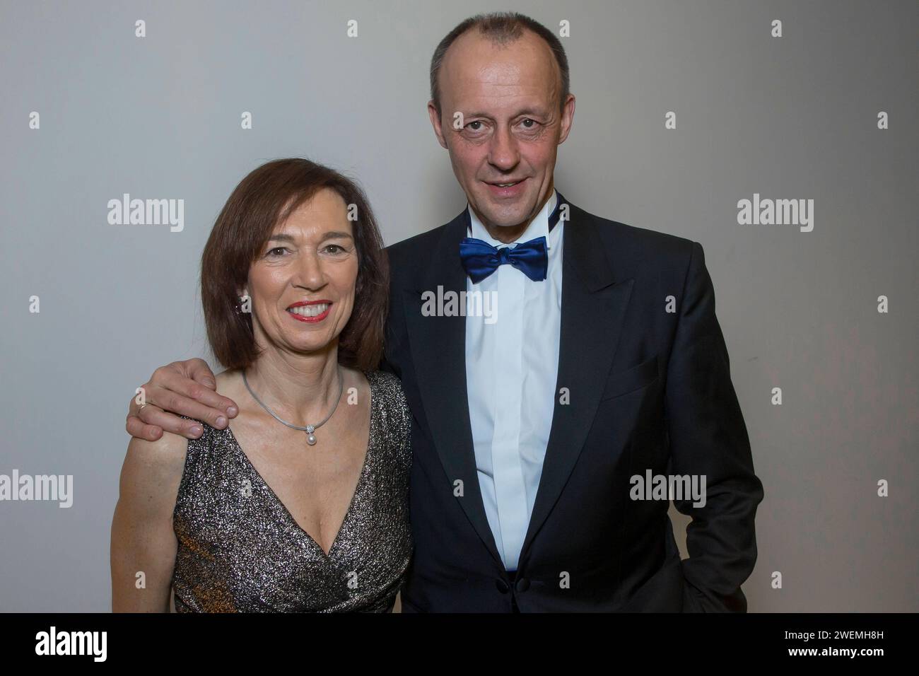 Politiker Friedrich Merz mit Ehefrau Charlotte - Prominente kommen zum ...