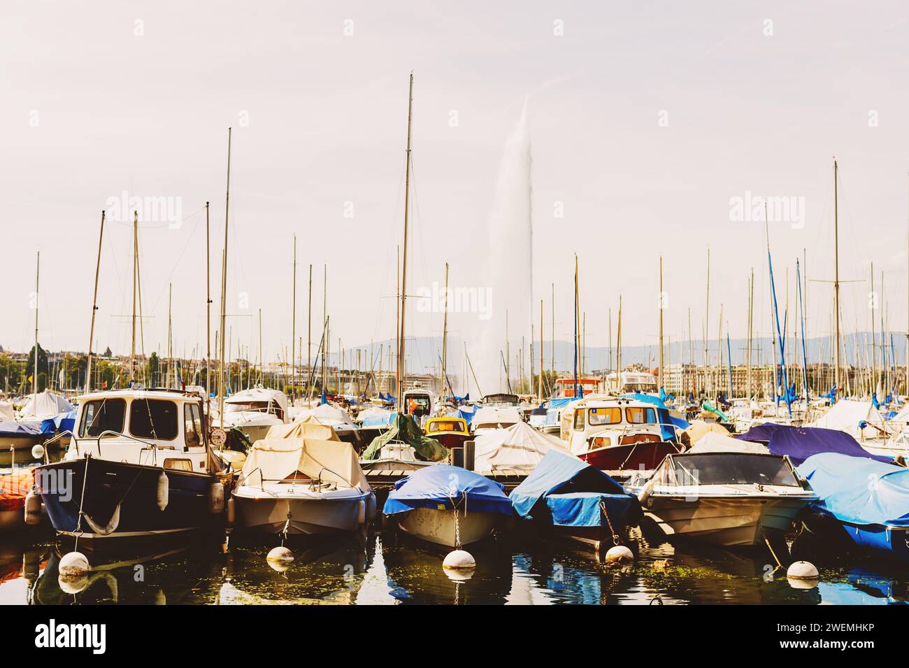 Downtown lake geneva hi-res stock photography and images - Alamy