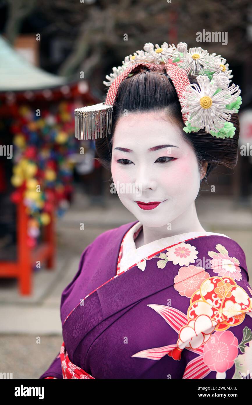 Beautiful Japanese Geisha Maiko in Kyoto, Japan with umbrella Stock ...