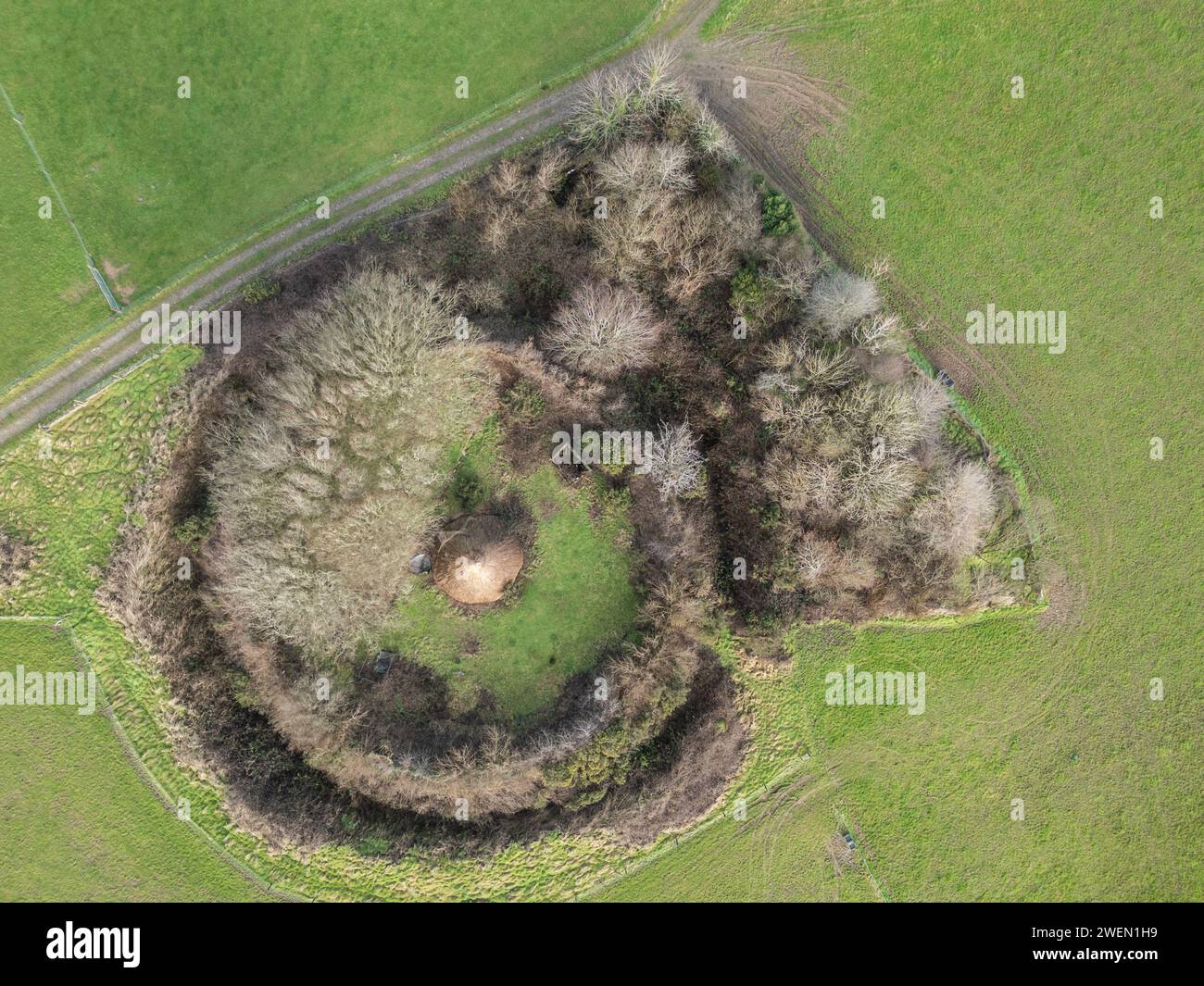 Irish fort hi-res stock photography and images - Alamy