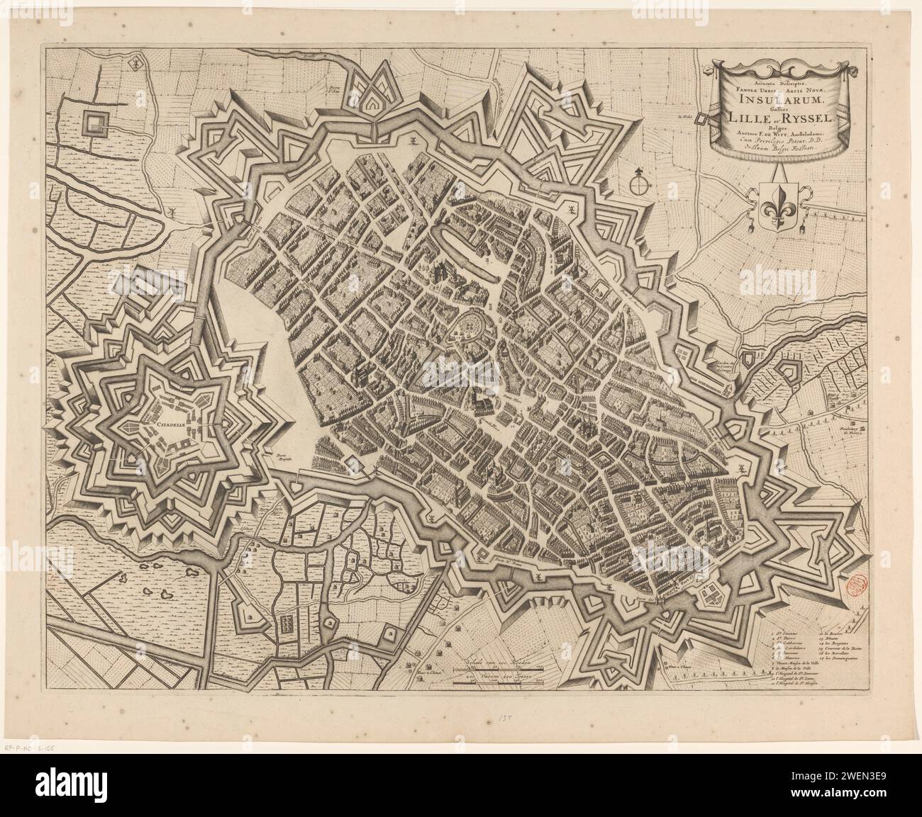 Map of Lille, Anonymous, c. 1700 - 1728 print Map of Lille (Lille) with ...